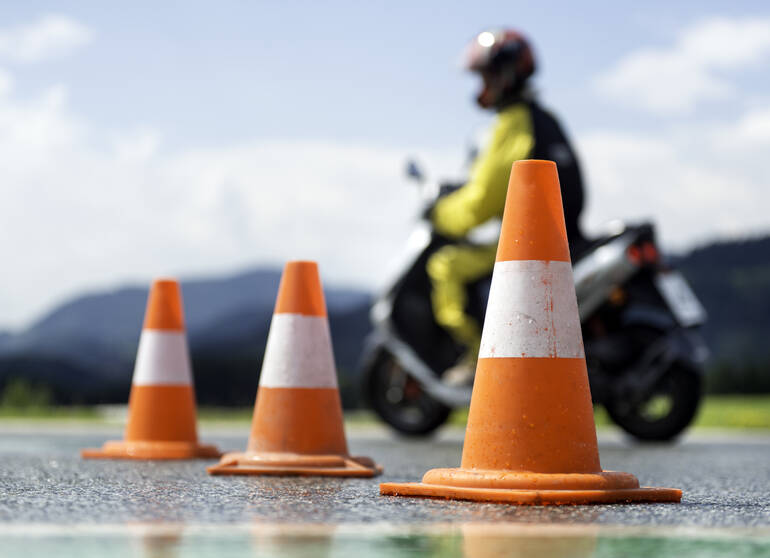 La ville t'accompagne pour le permis cyclomoteur AM 2026 | Mairie de ...